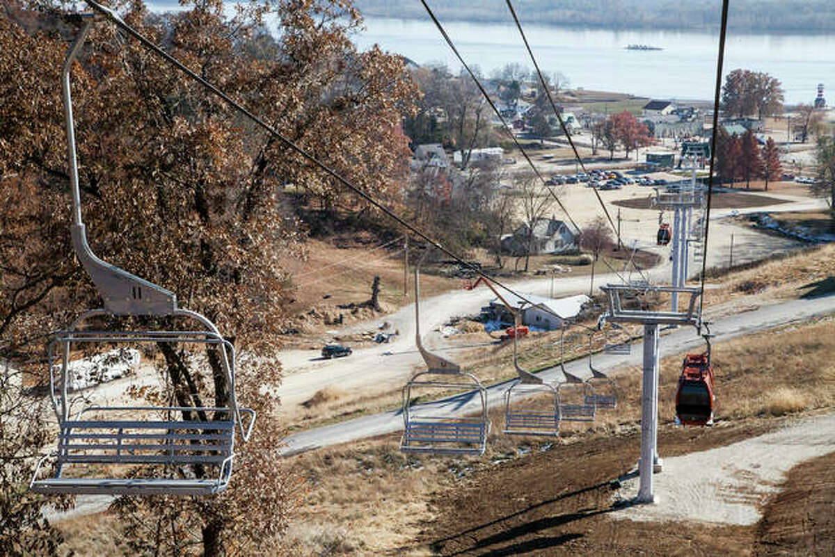 Grafton SkyTour celebrates official grand opening with officials, owners