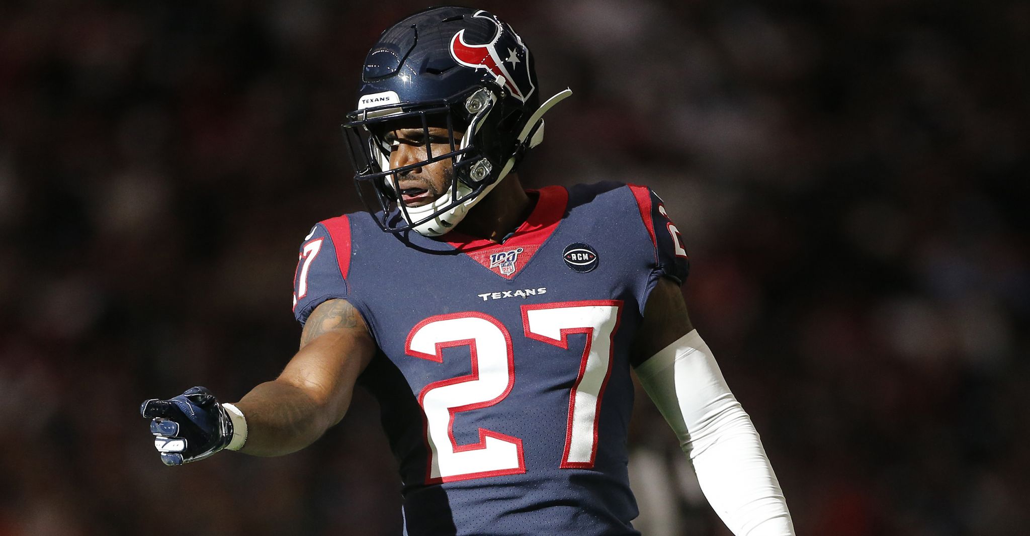 Texans safety Mike Adams retires