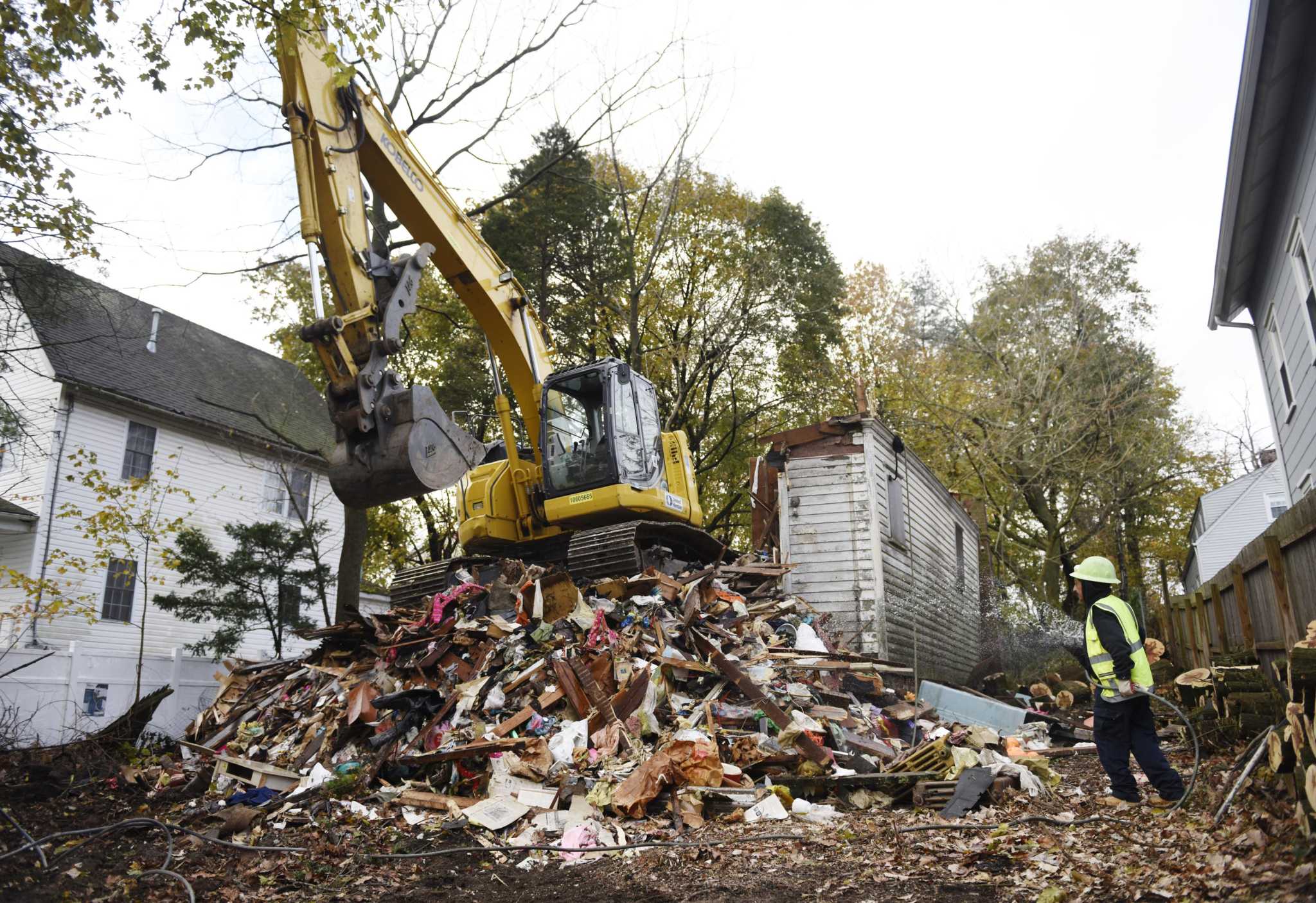 ‘Compassionate’ nuisance ordinance would fight blight in Greenwich