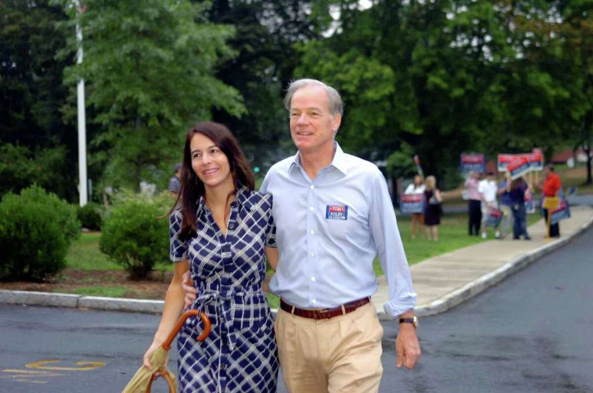 Foley wins GOP governor's battle