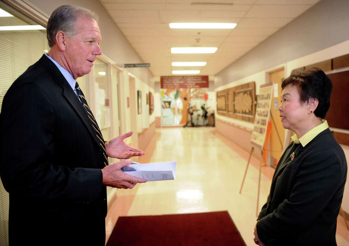 Former Trumbull First Selectman Ray Baldwin honored for community service