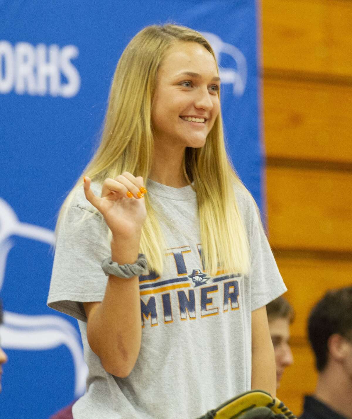 SIGNING DAY: Over 20 Oak Ridge athletes solidify their college choices