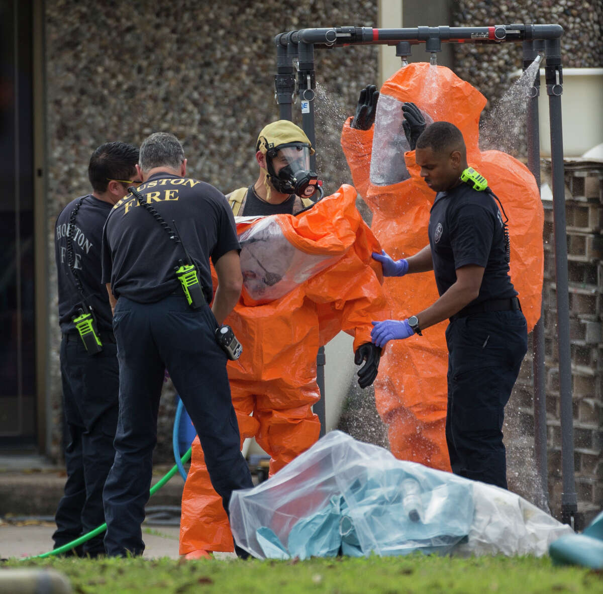 FBI raids northwest Houston business