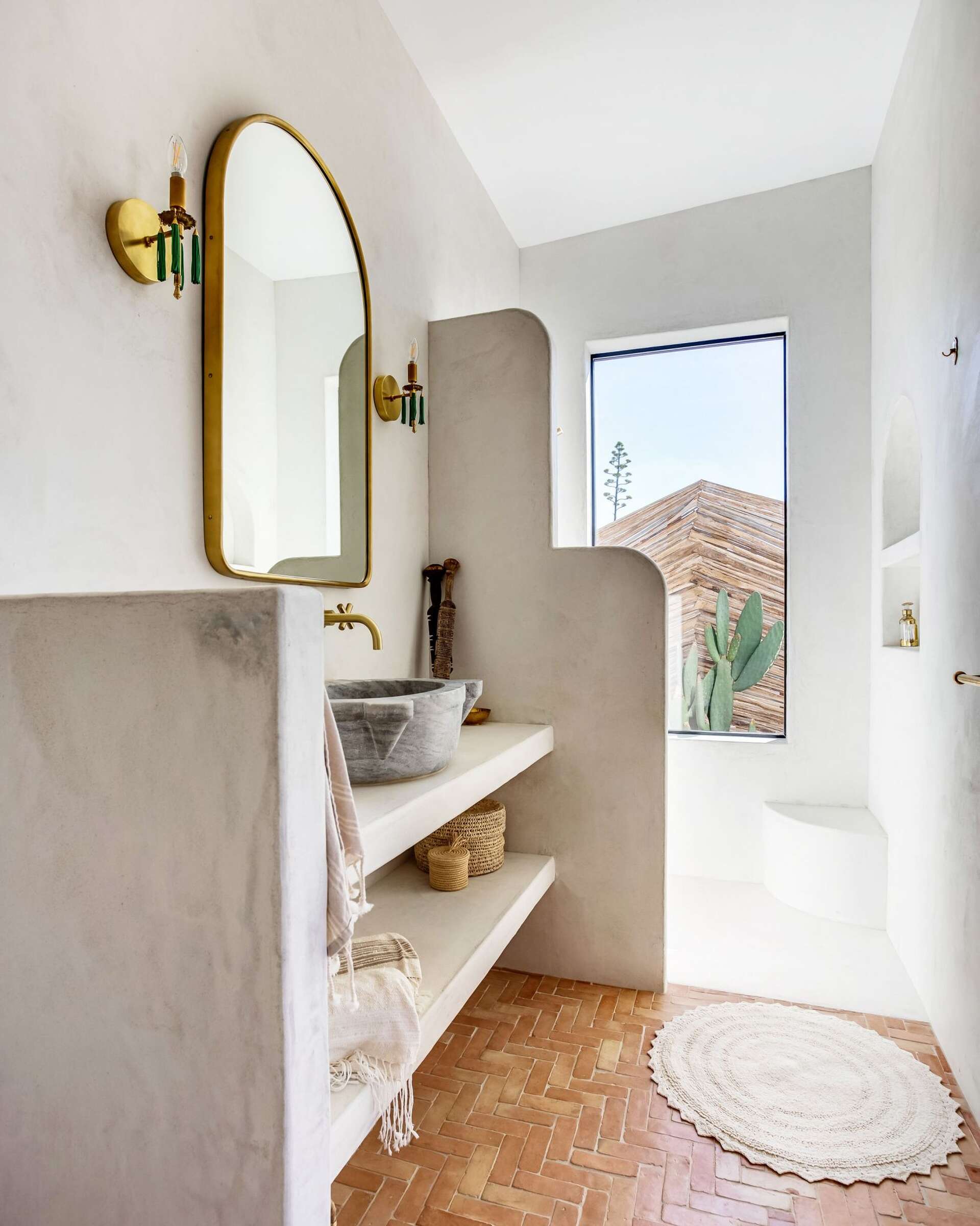Step inside a Joshua Tree home that mixes Mediterranean and ...