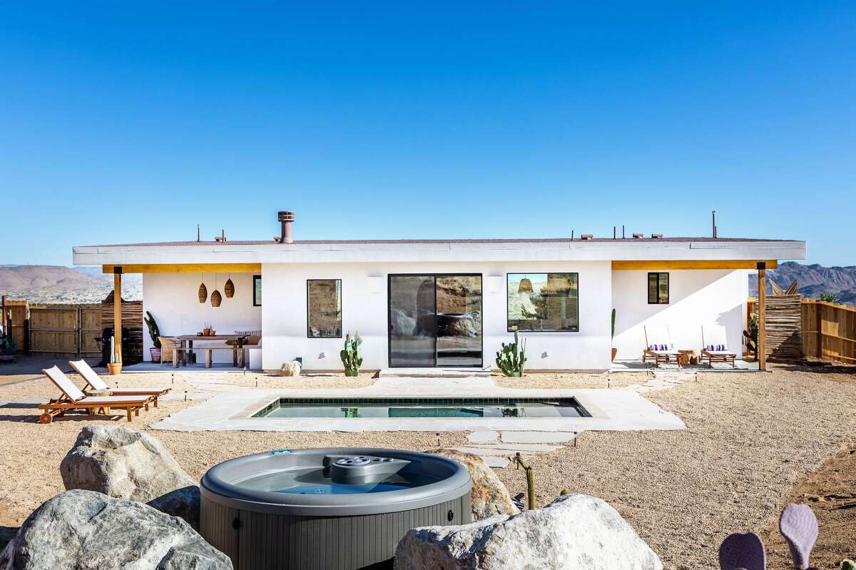 Step inside a Joshua Tree home that mixes Mediterranean and ...