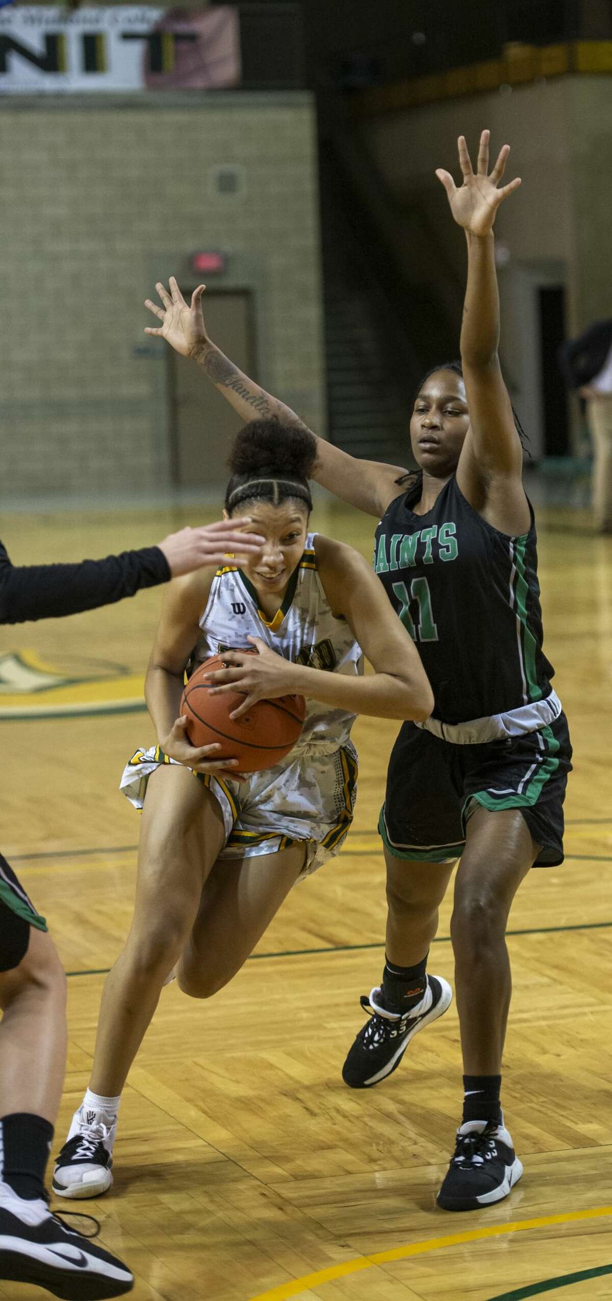 JC BASKETBALL: Lady Chaps open WNIT with impressive win