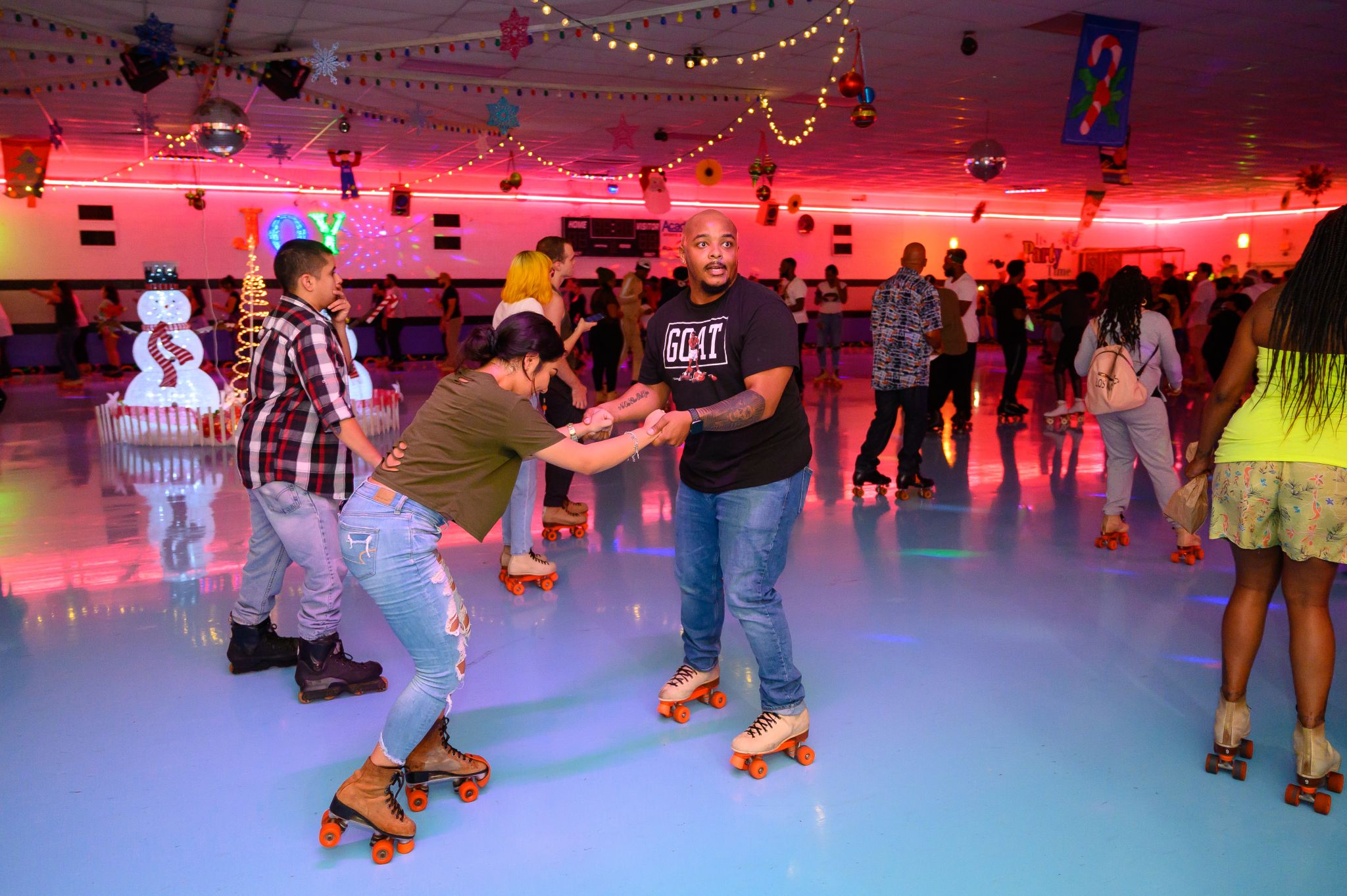 Photos: San Antonio rolls into weekend at Car-Vel Skate Center