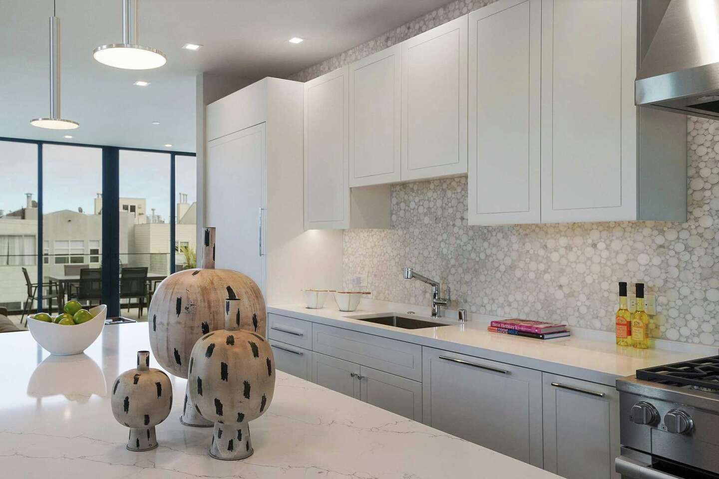 Designer Profile: Jane Mudge and Valerie Wills of JV Staging