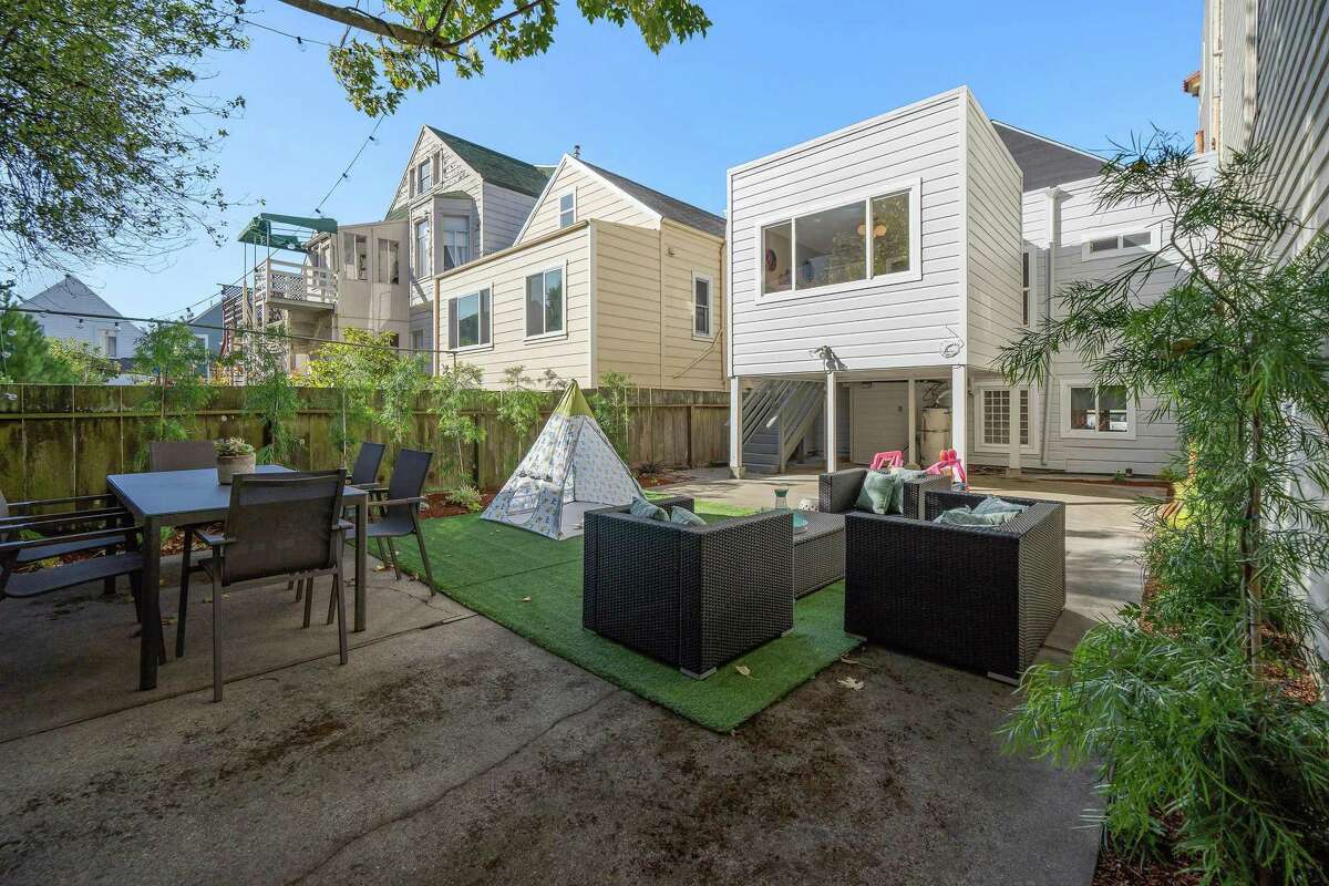 Designer Profile: Jane Mudge and Valerie Wills of JV Staging