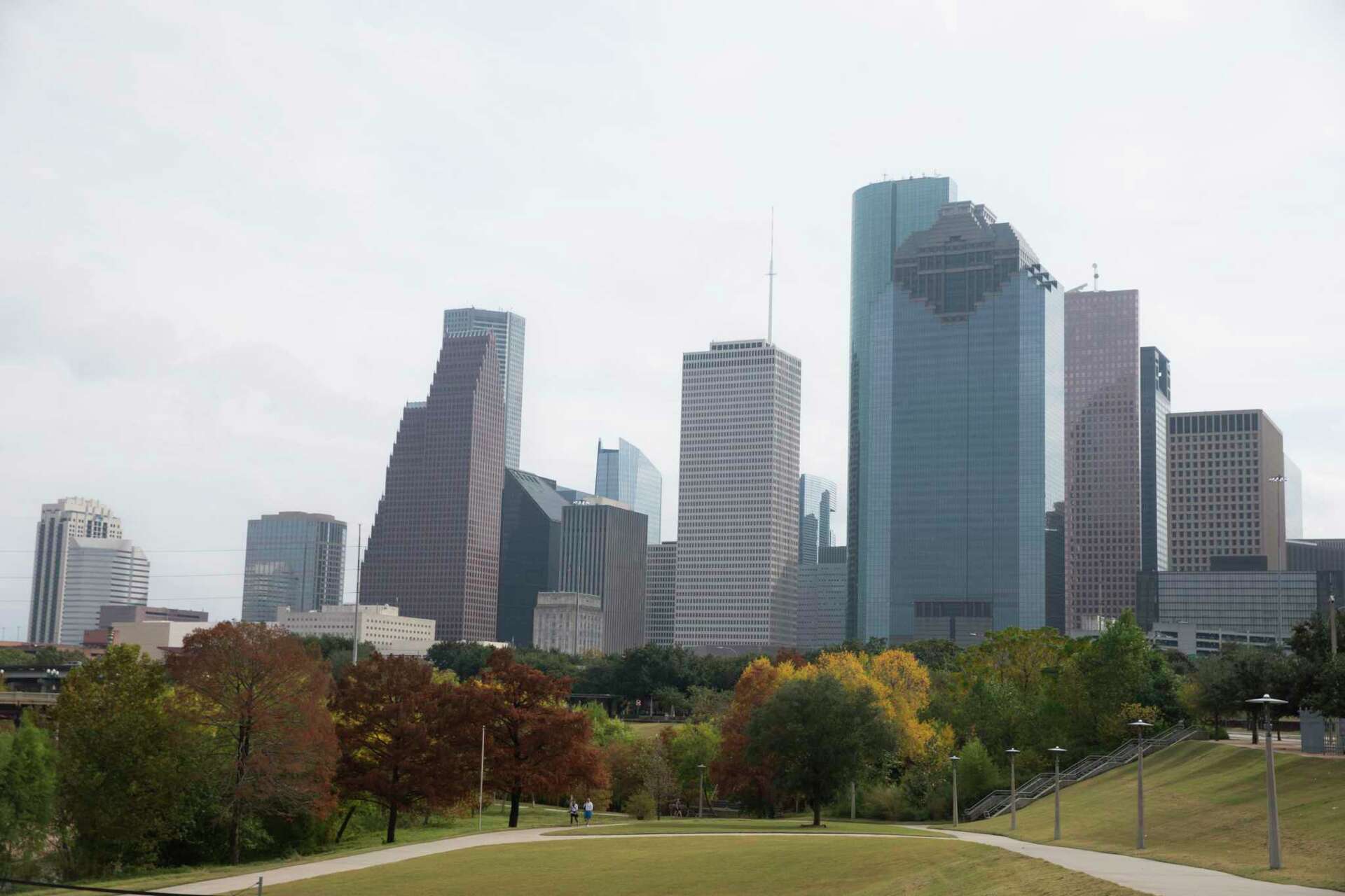 Houston is having a vibrant fall foliage moment. Here’s the science ...