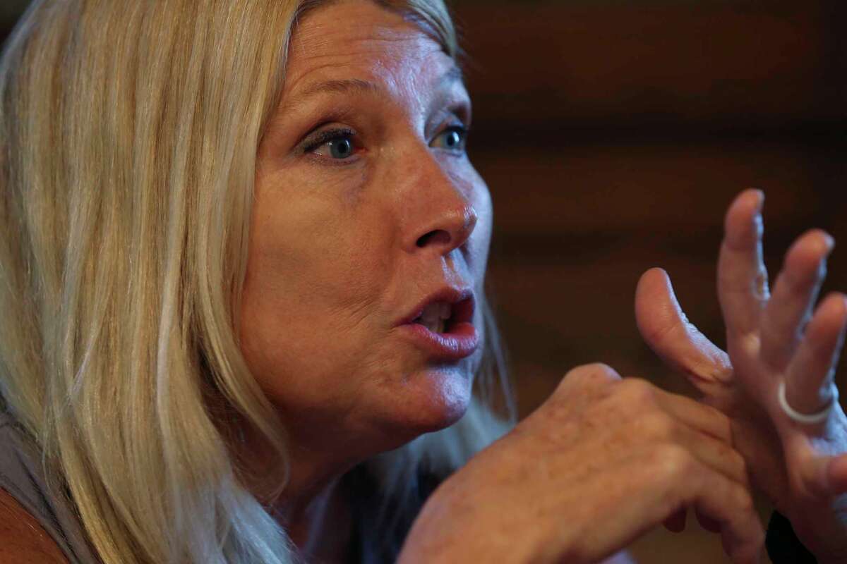 Family fled sewage-contaminated house on San Antonio base