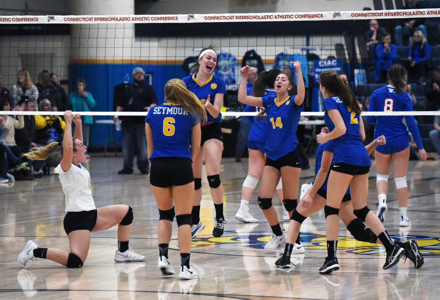 Seymour tops Waterford, repeats as Class M volleyball champ