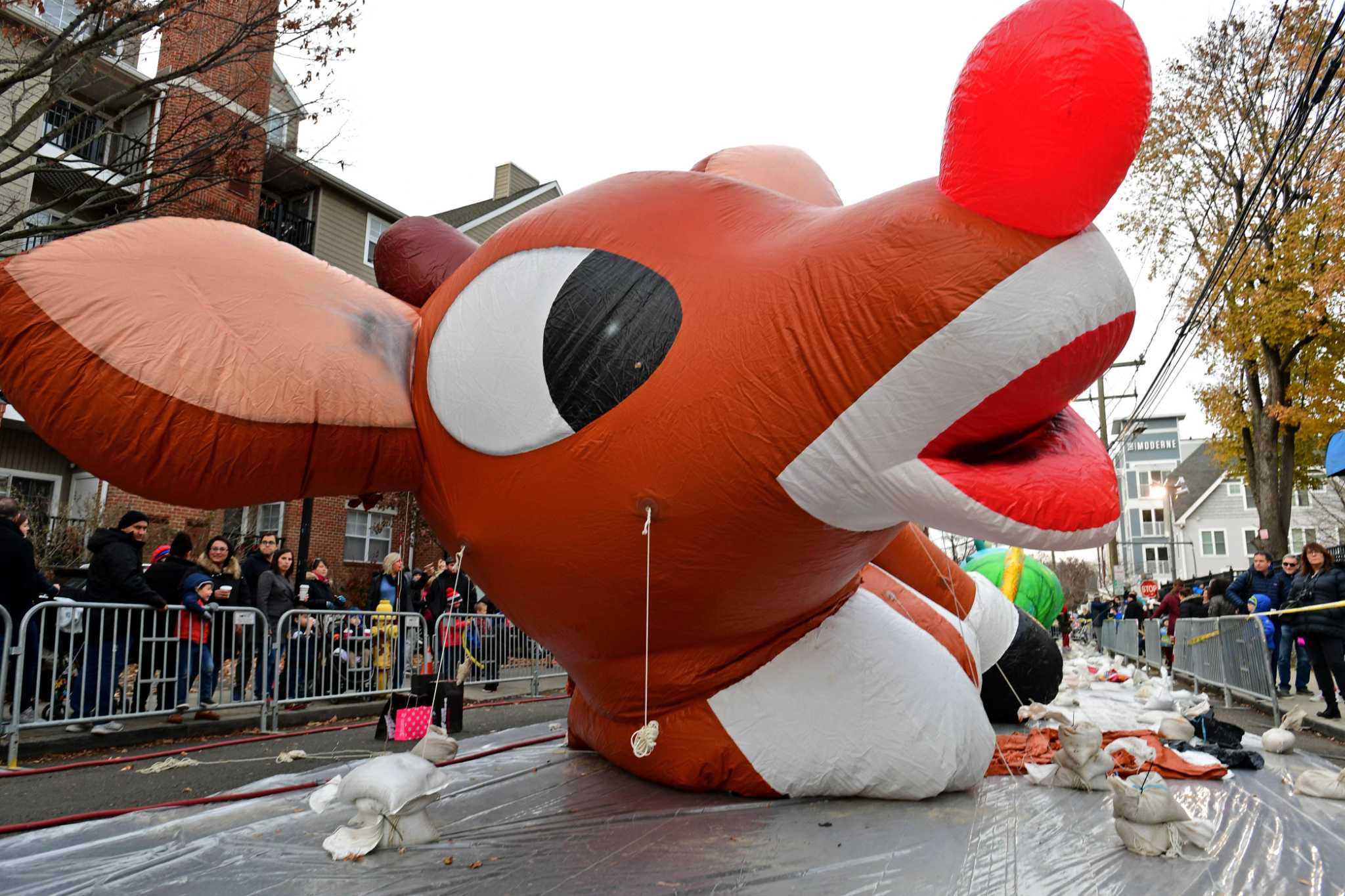 Stamford Giant Balloon Inflation Party