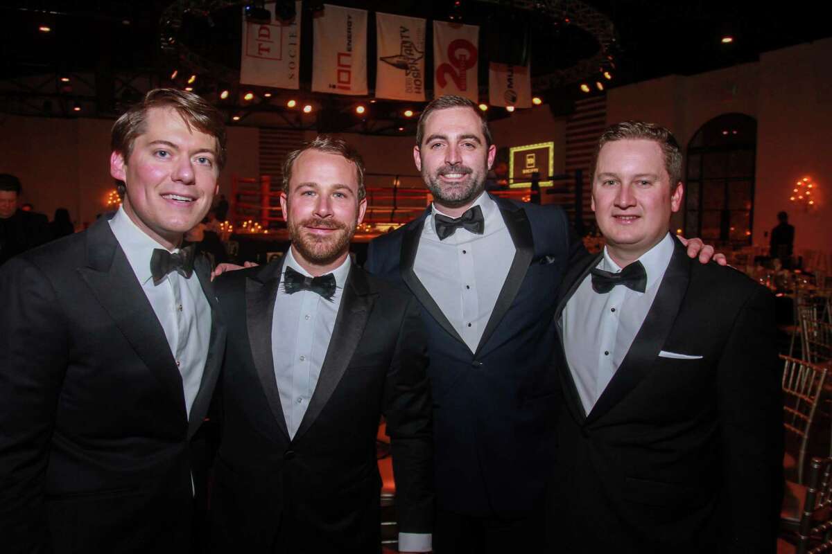 Young professionals suit up for 'Black Tie Boxing,' raise $1.1 million ...