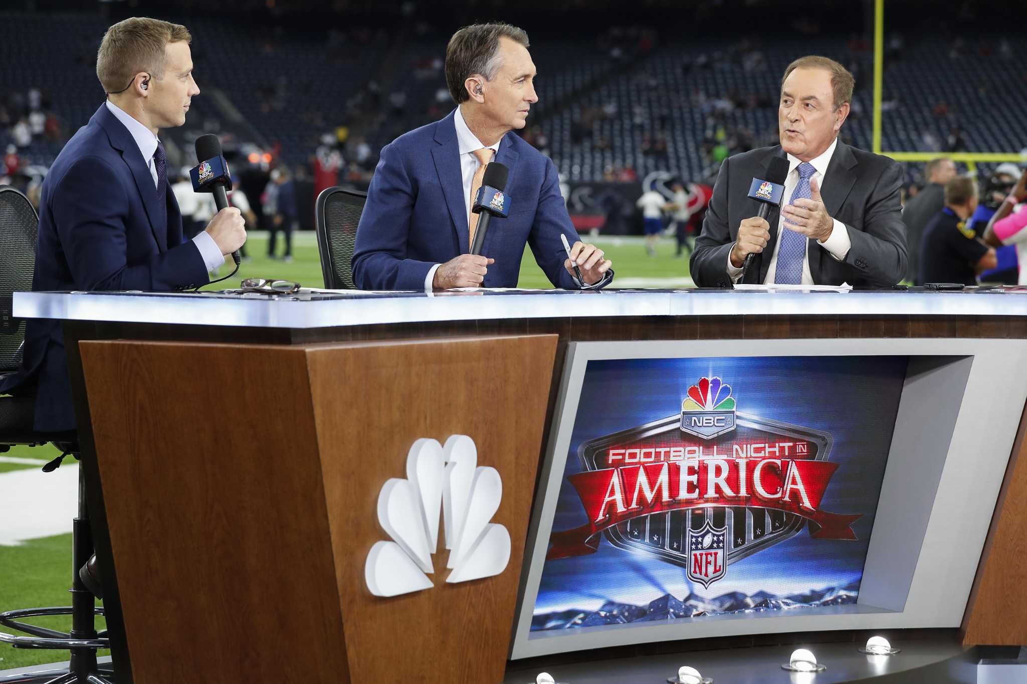 Comcast Xfinity customers to see higher TV, broadband rates