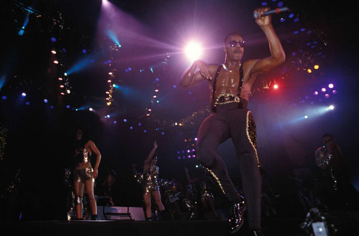 Coliseum cancels anticipated Oakland reunion concert feat. MC Hammer ...
