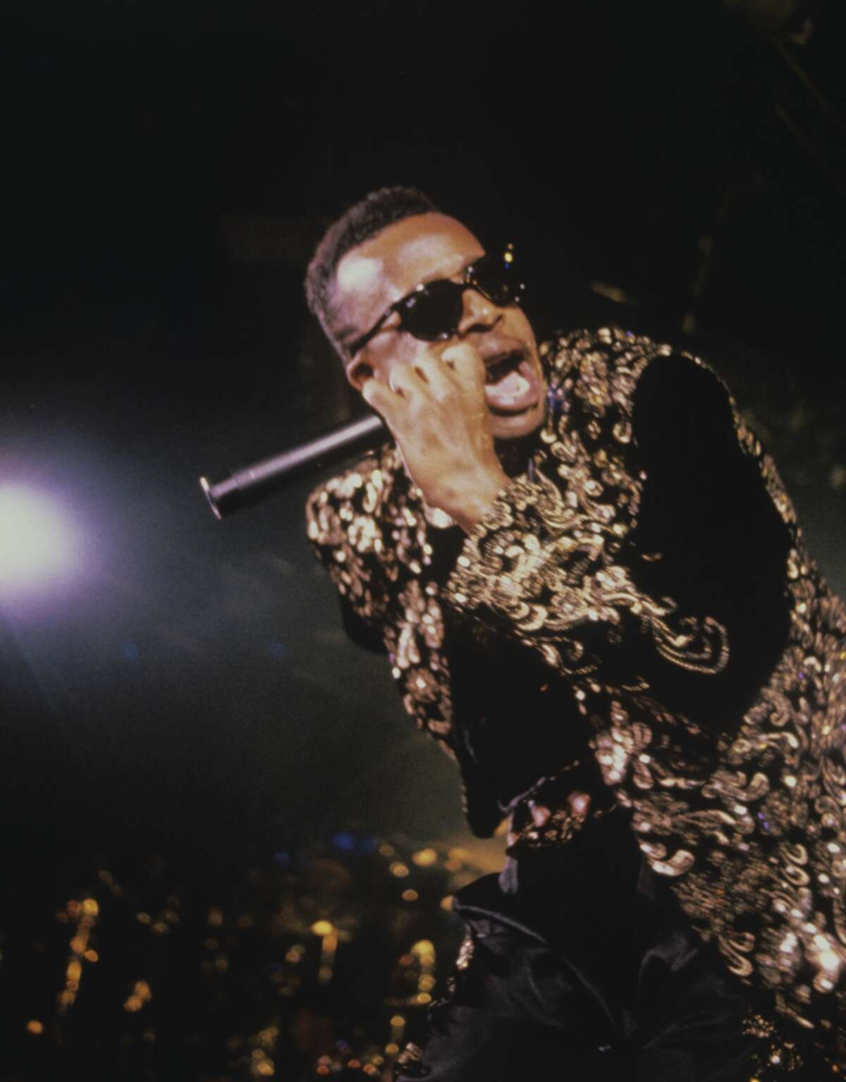 MC Hammer reflects on his days as an A's ball boy, Prince and Oakland's ...