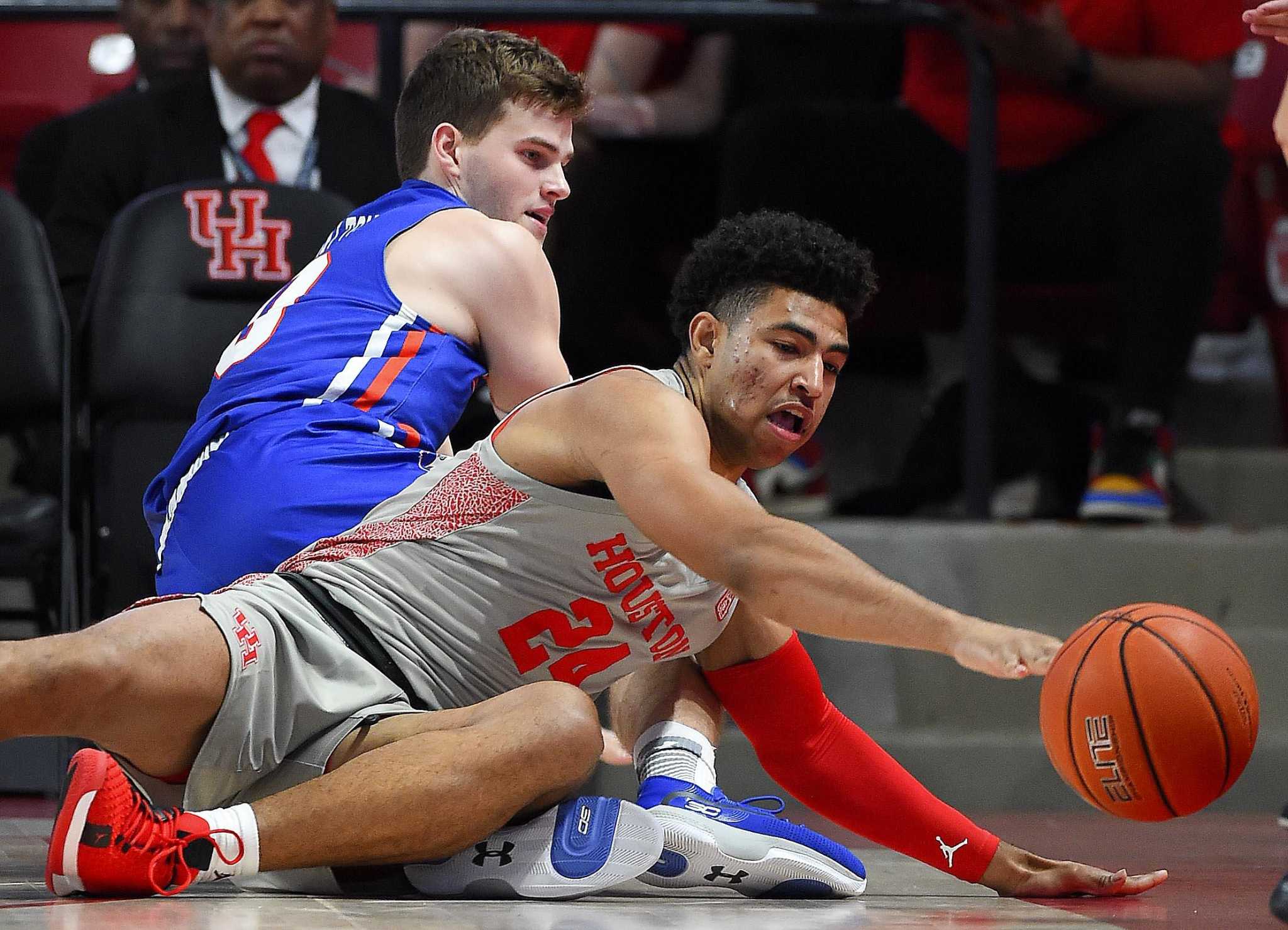 Nate Hinton’s double-double sends UH to easy win over HBU