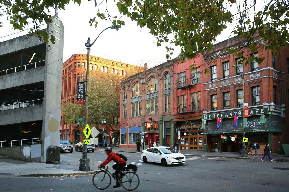 These 16 historic Seattle restaurants are still open. Here's what they ...