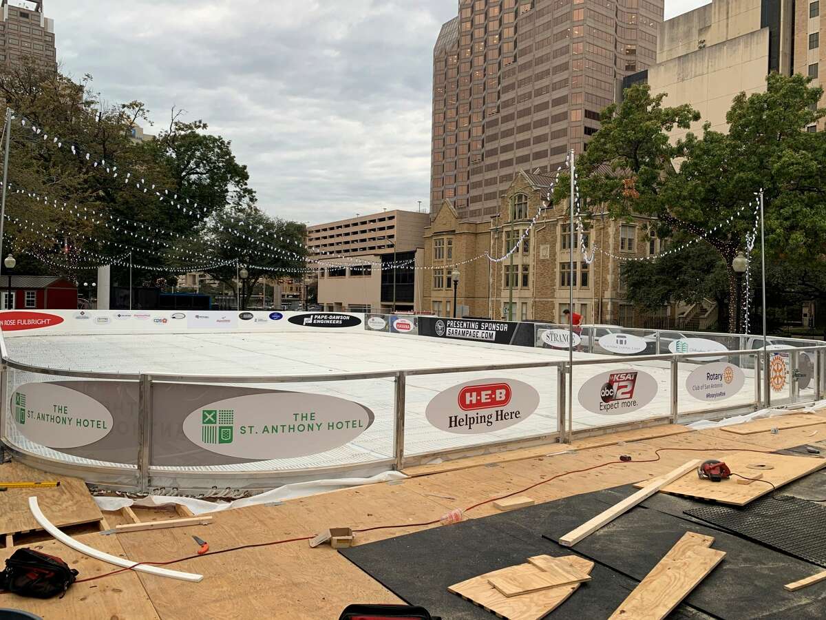 Things to know about the outdoor ice skating rink at Travis Park