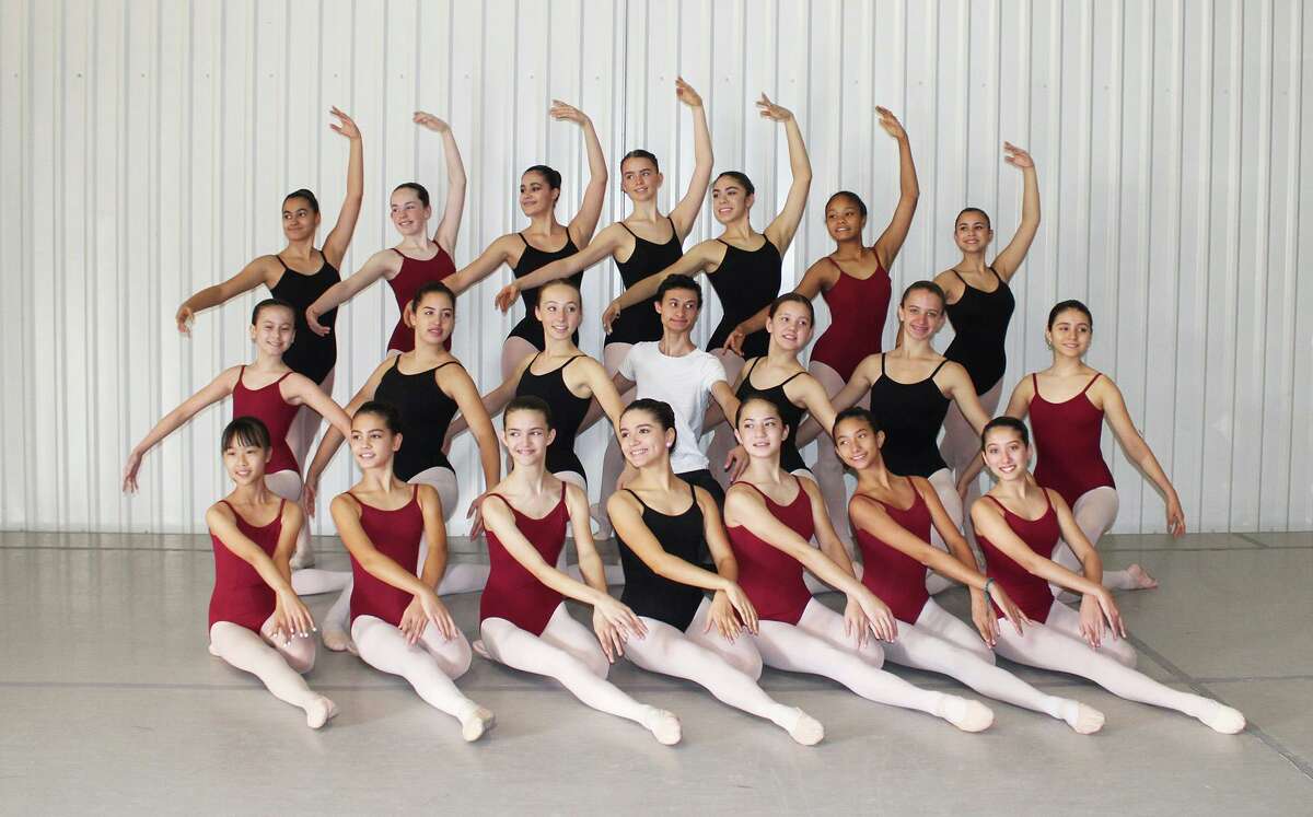 Houston Repertoire Ballet prepares for 21st annual performance of ‘The ...