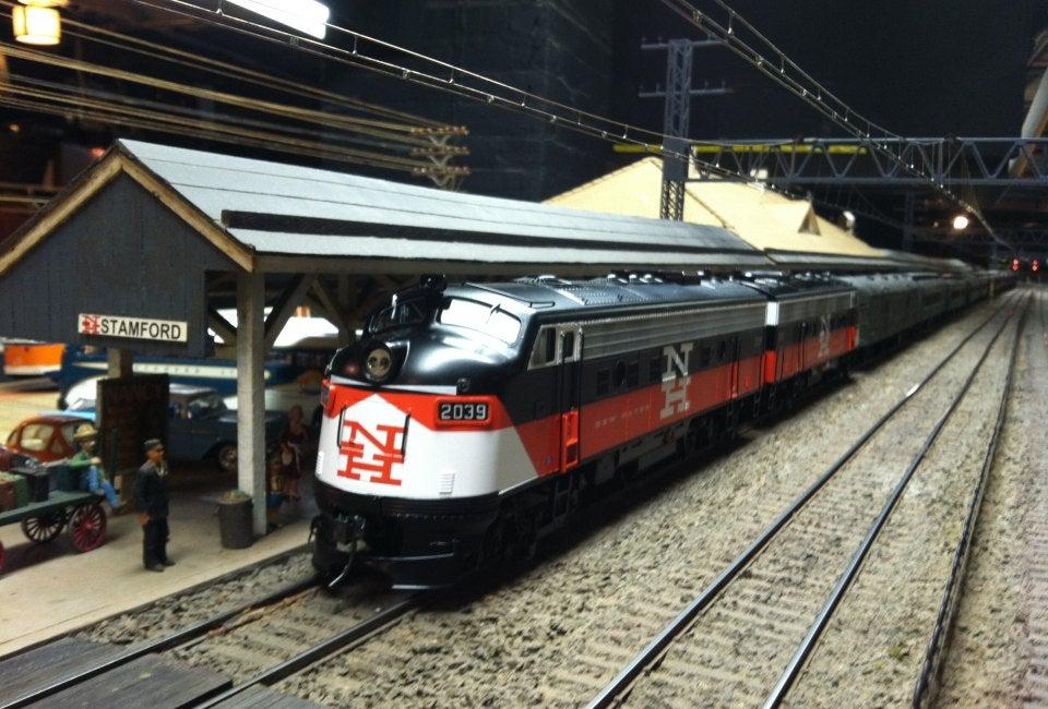 Stamford Model Railroad Club’s annual holiday open house returns