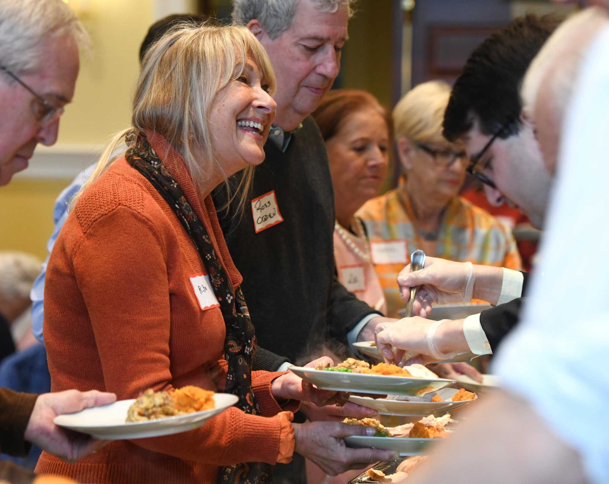First Presbyterian Church dinner serves up Thanksgiving spirit to ...