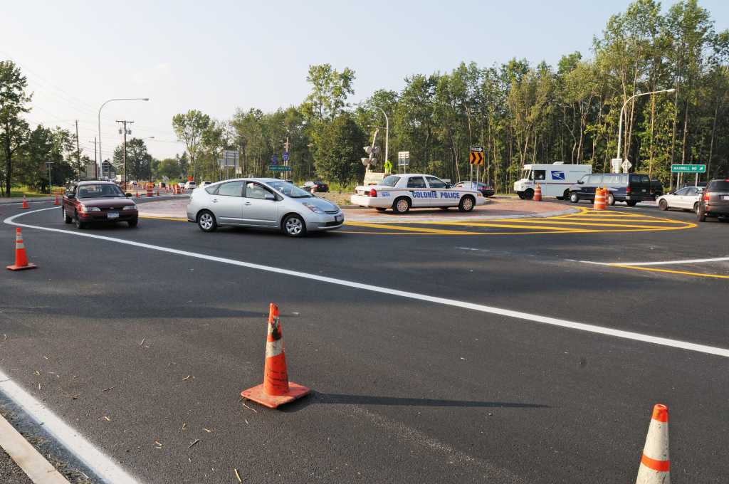 'Round and 'round on Maxwell Road