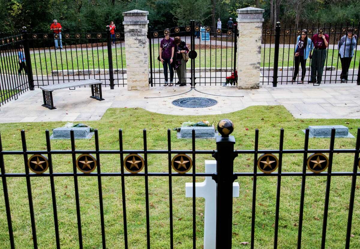 One year later, Bush’s life and legacy are remembered in College Station