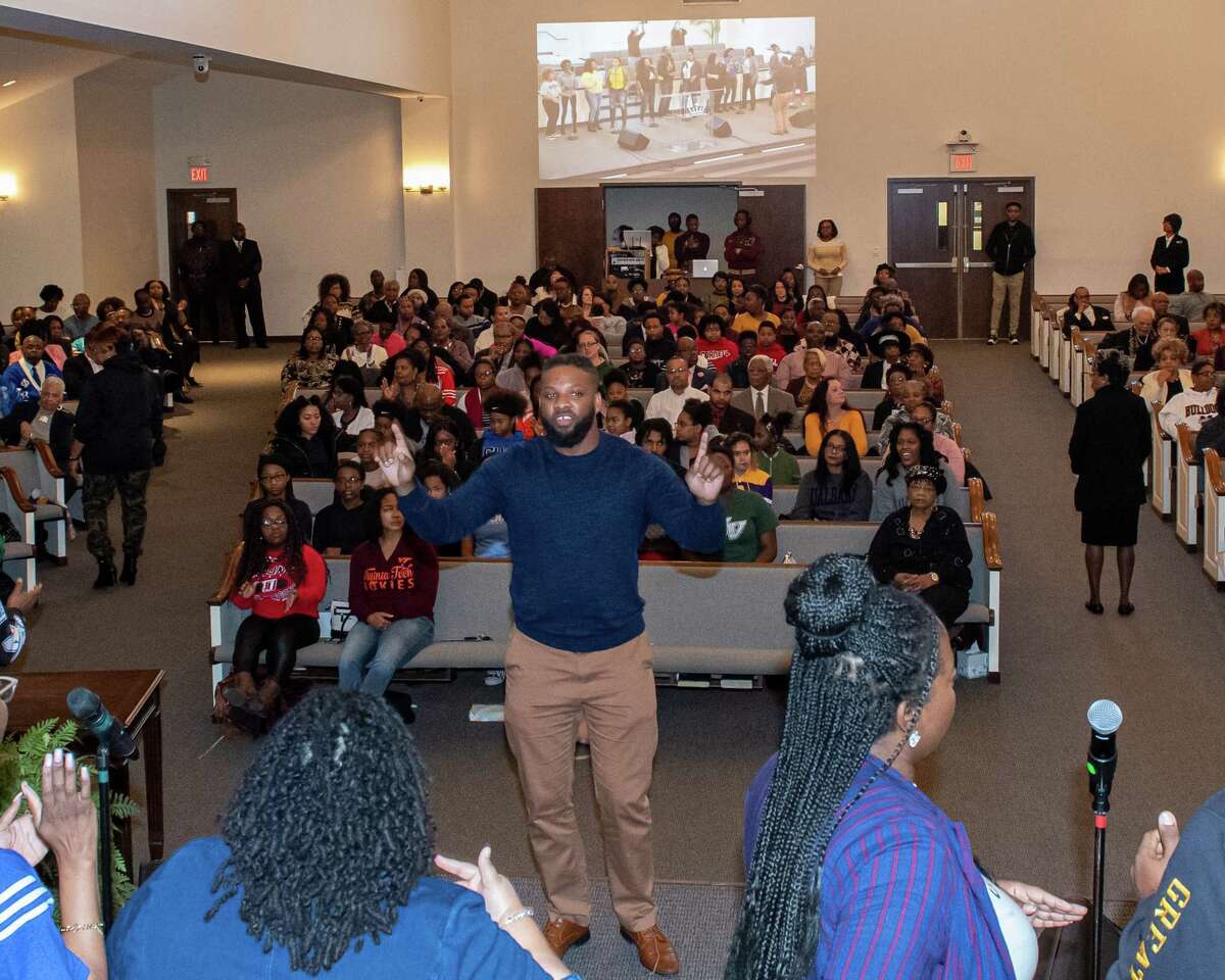 Local church connects with black college students at Greek Day