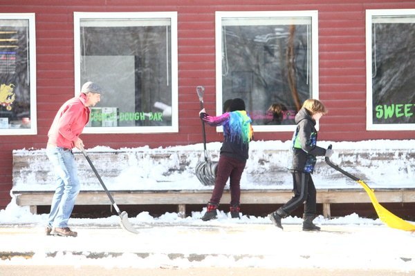 Thousands still in the dark Monday after storm