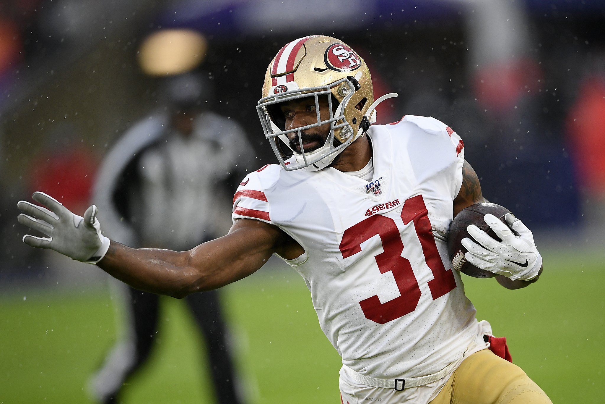 49ers’ Raheem Mostert running toward select company