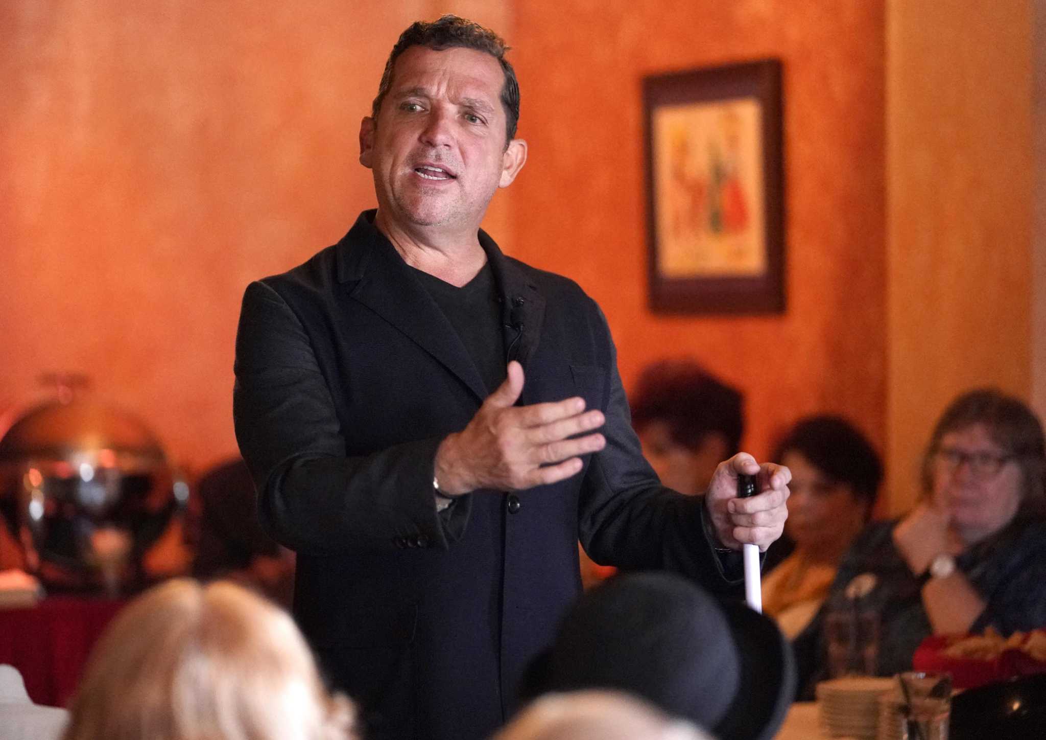 Buzbee introduces flood plan, Turner camp says it contains ‘things ...