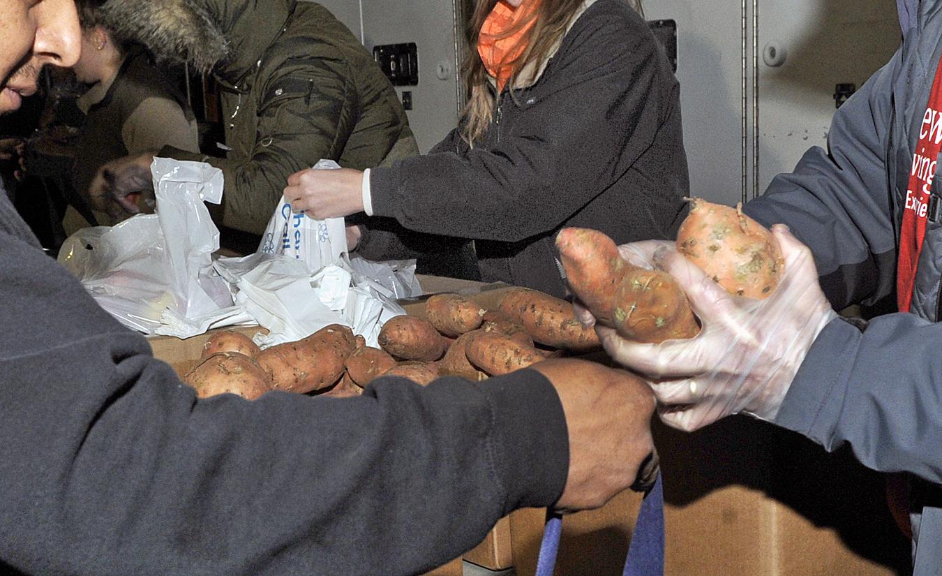 How to help nearby families in need through the United Way