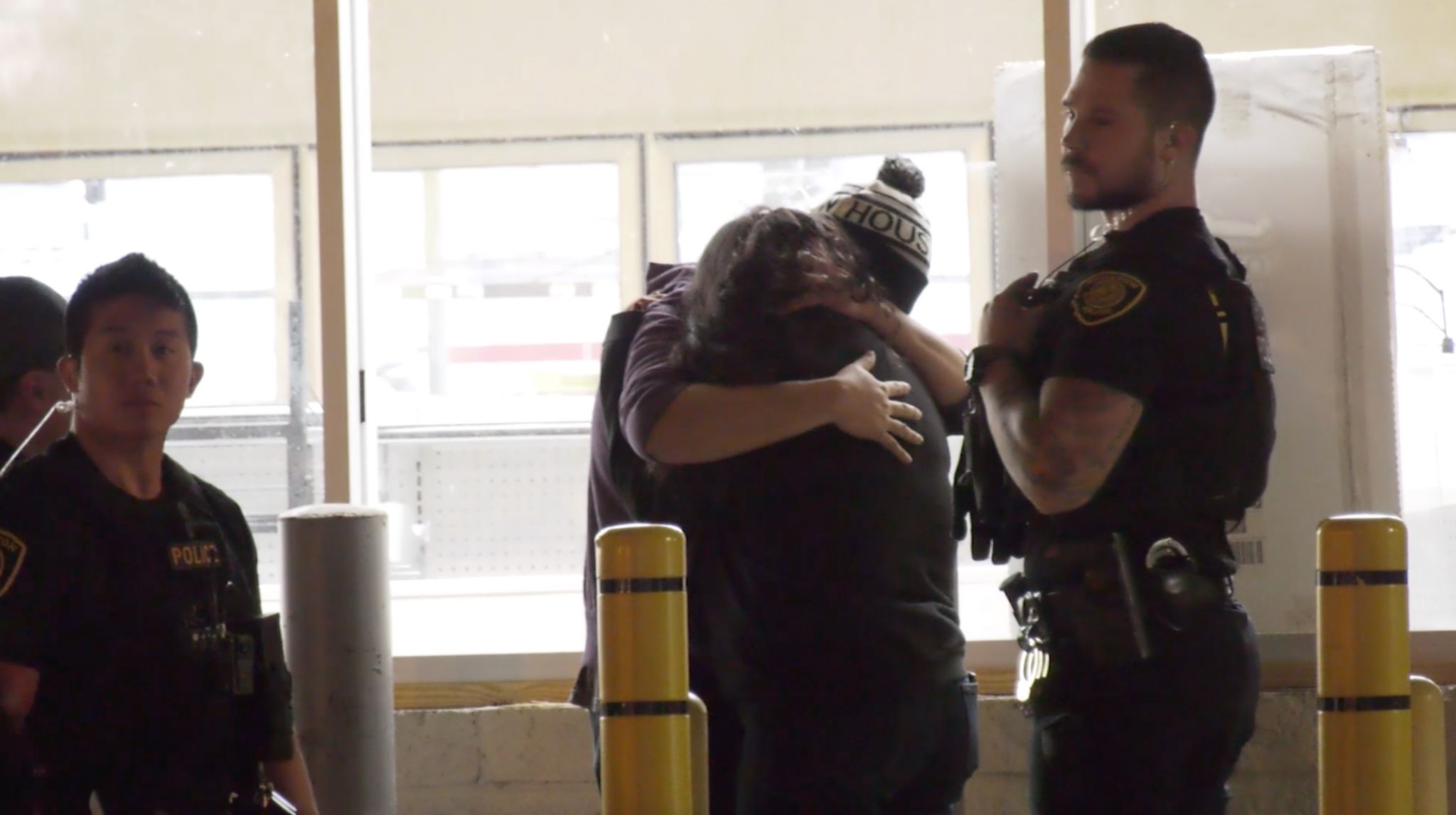 Robbery suspect arrested minutes after west Houston cash store heist