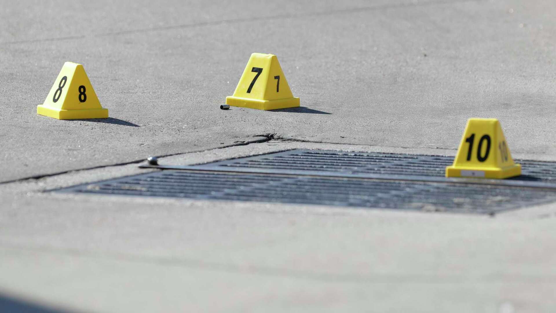 From ghost routes to empty bags, how Houston police foil robbers in ...