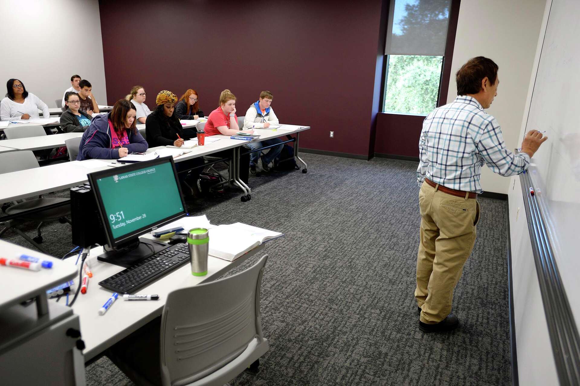 First-generation college students face steep climb [Opinion]