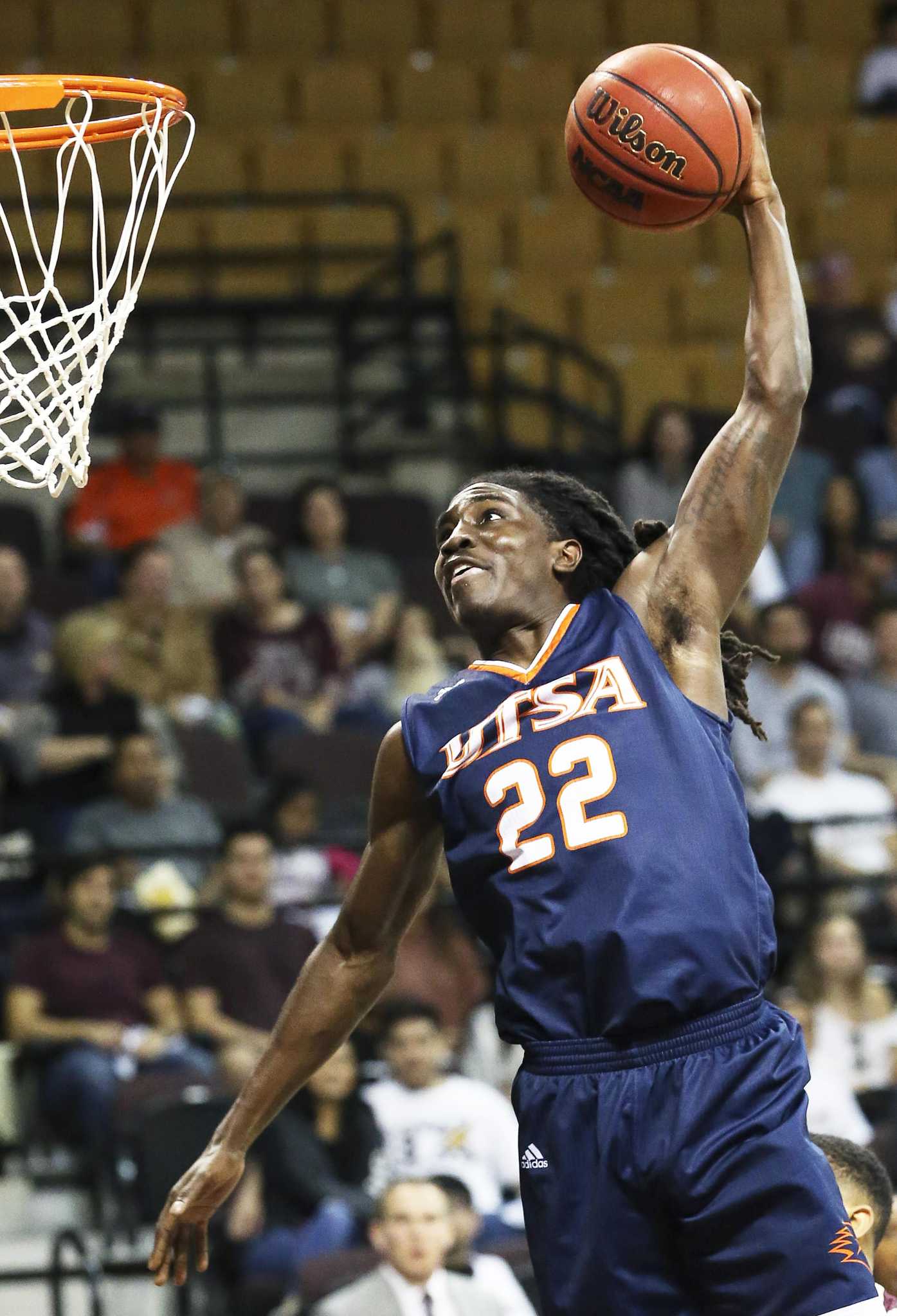 UTSA knocks off Texas State behind season’s strongest showing