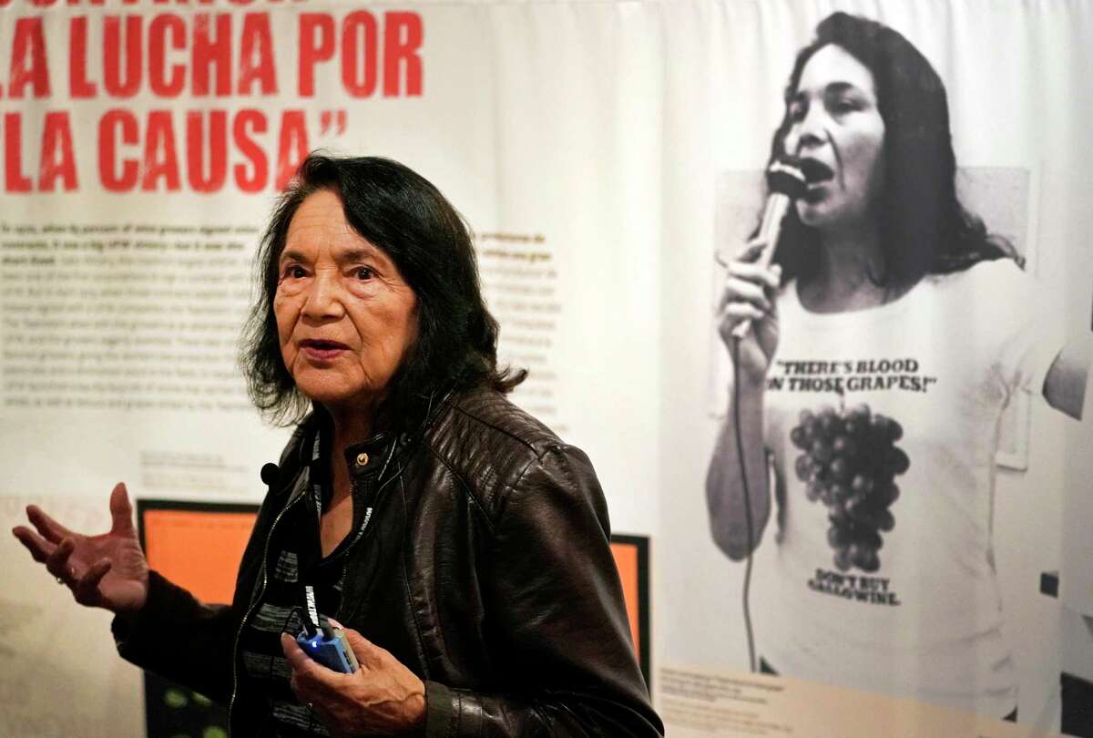 Civil rights activist Dolores Huerta tours Holocaust Museum exhibit on ...