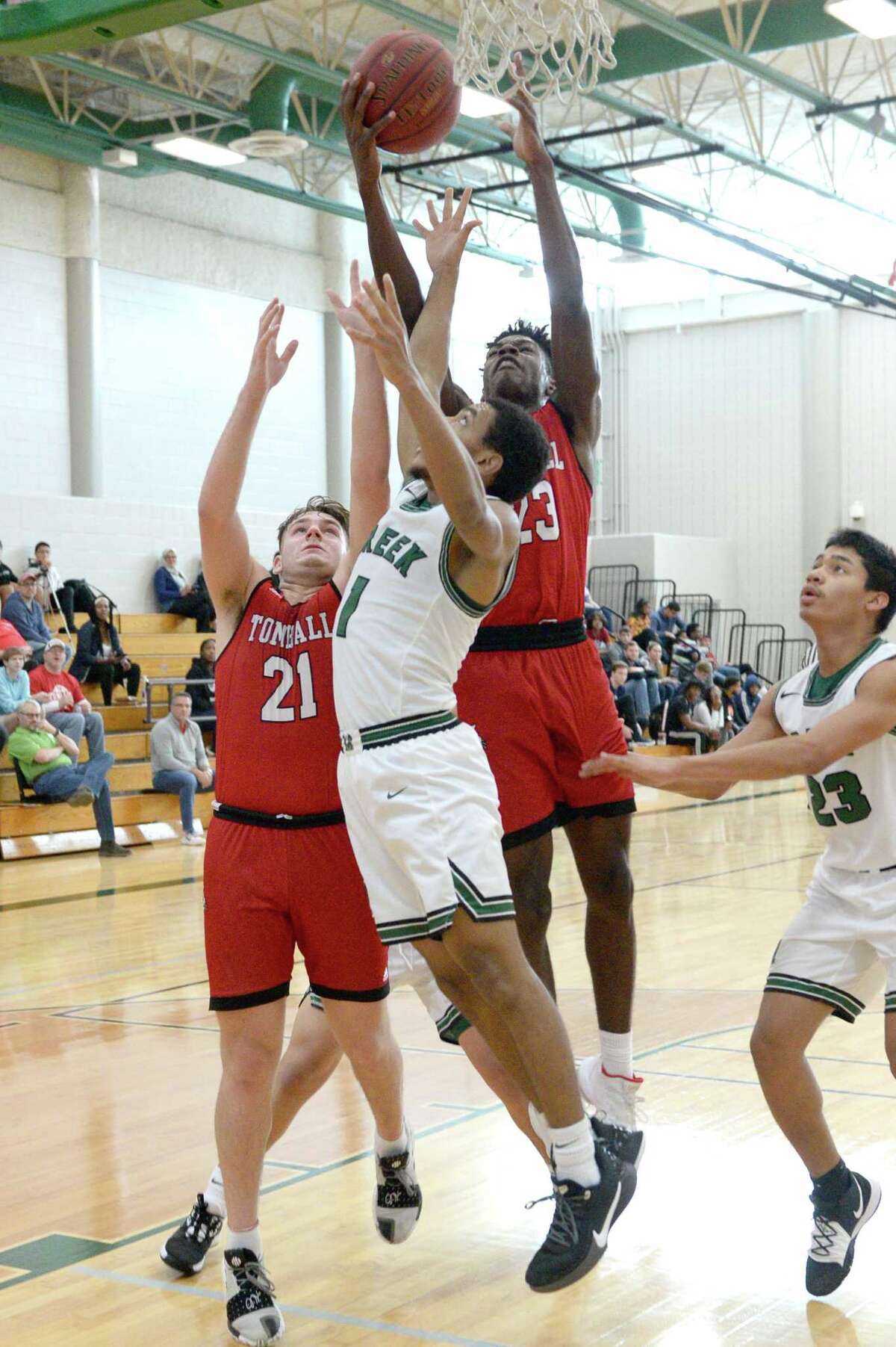 Midwestern State basketball signee Williams seeks strong finish with ...