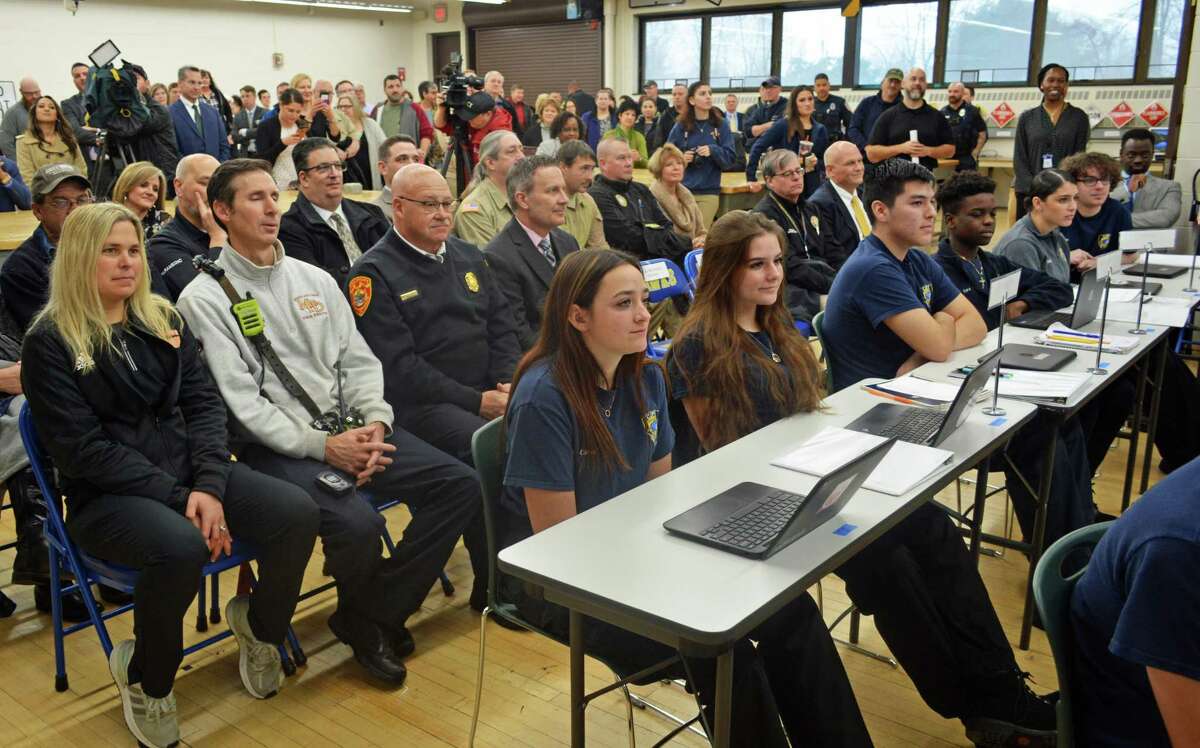 Middletown’s Vinal Tech opens 1st high school emergency operations ...