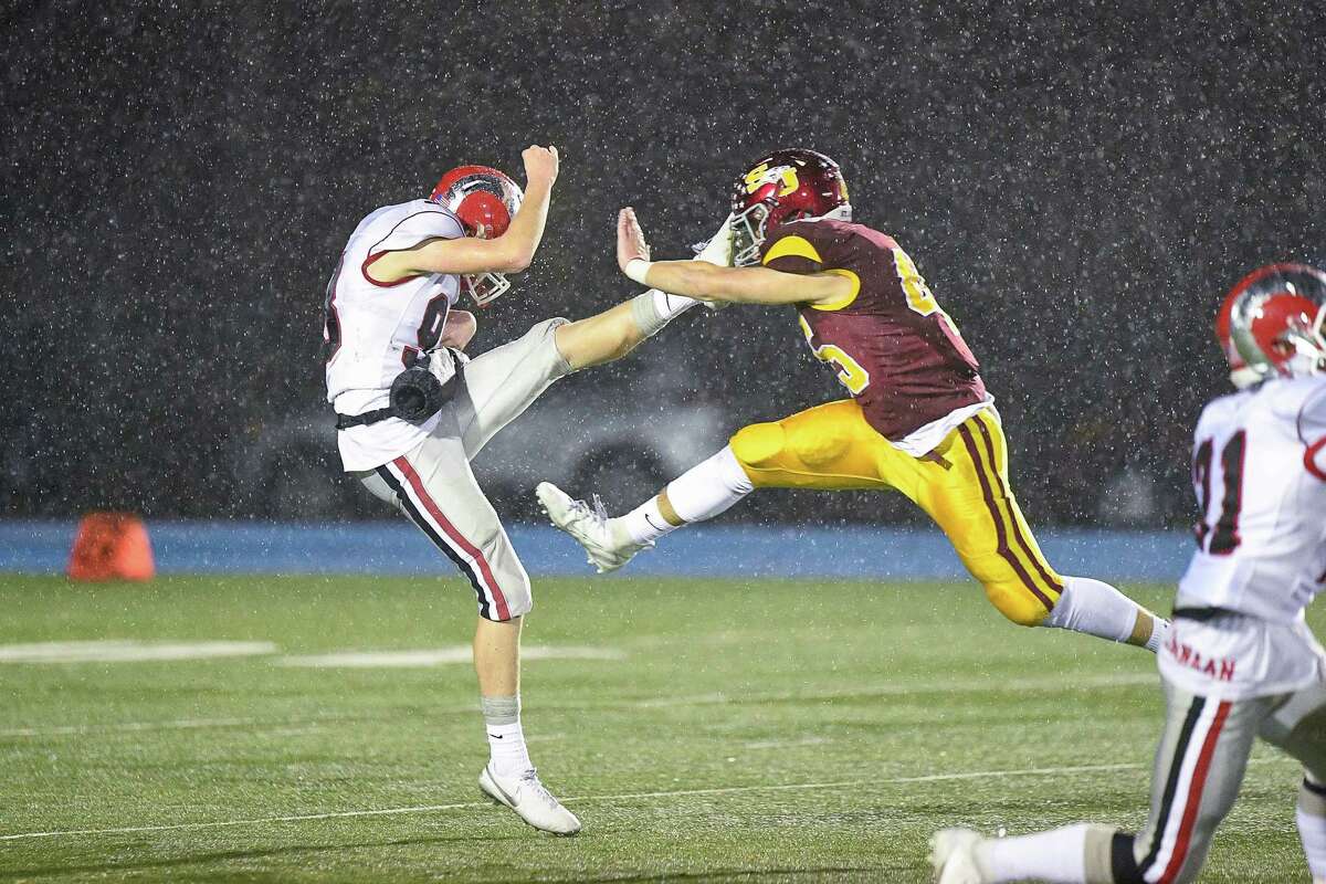 Jeff Jacobs: For Pyne, New Canaan seniors, painful end to memorable era