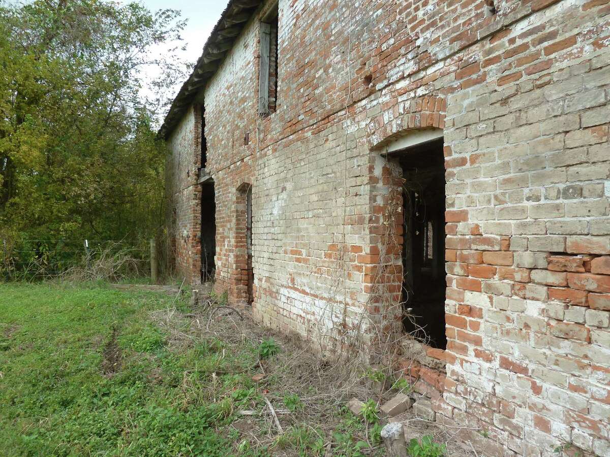 New uses for slave-era buildings? In Sienna, possibilities include a ...