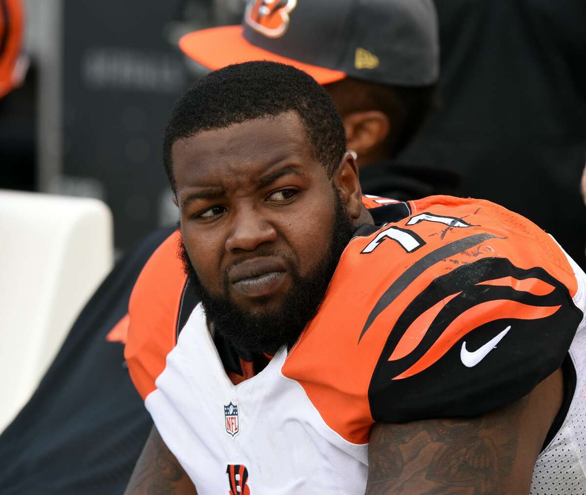 Texans work out ex-Bengals tackle Andre Smith, two others