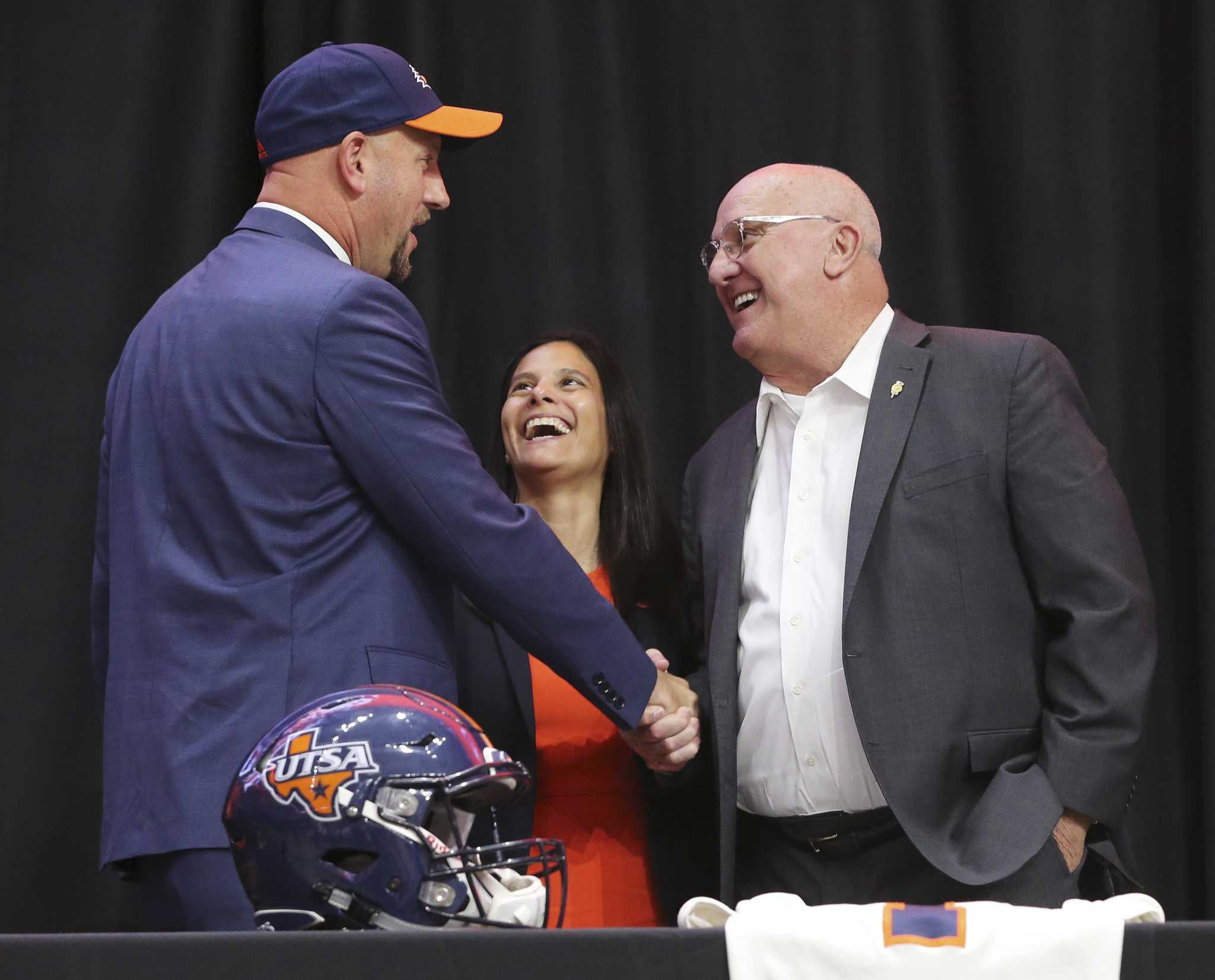 Judson coaching icon Rutledge recovering from bicycling accident