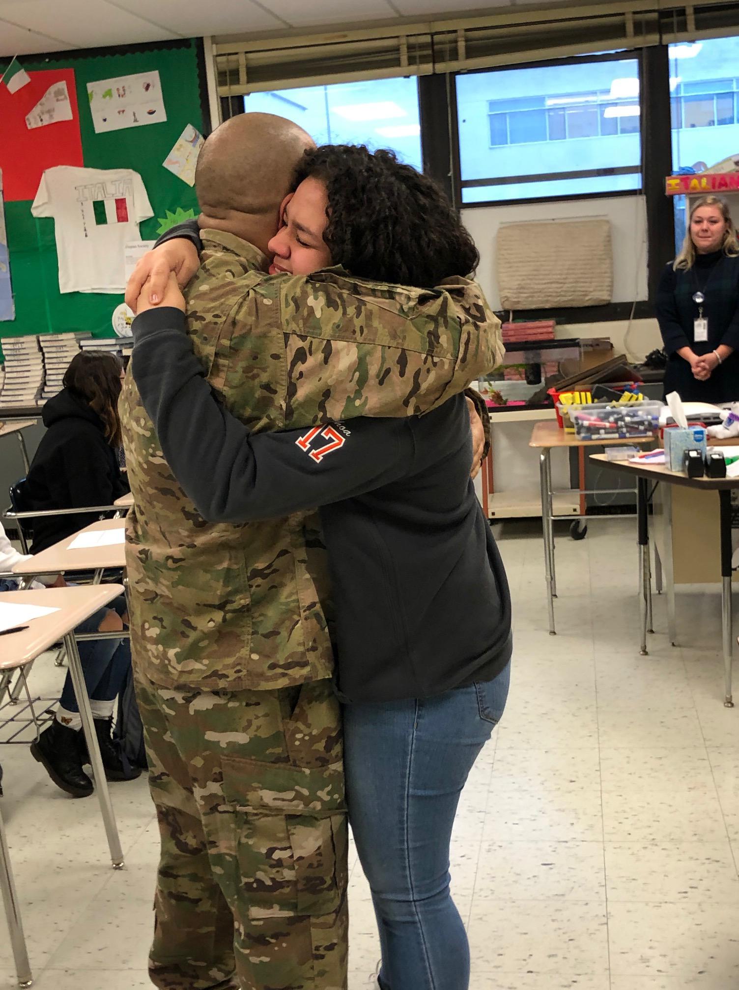 A soldier comes home: Staff Sgt. Joshua Ochoa surprises his three kids ...