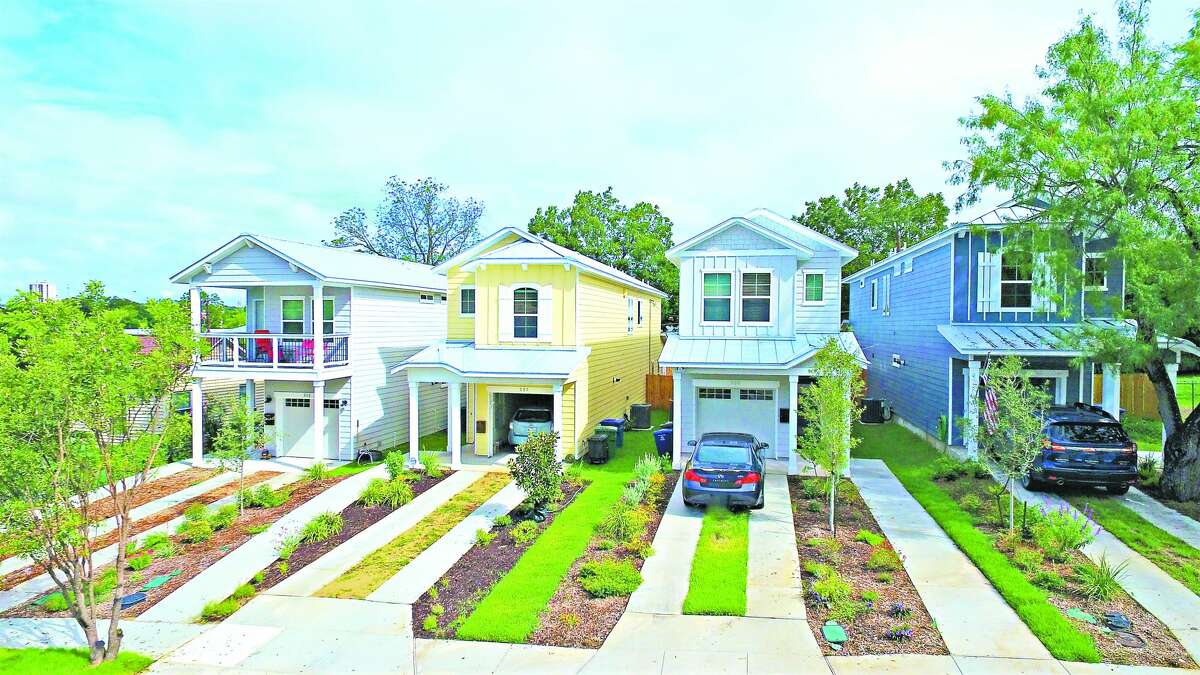 Imagine Homes offers urban living with The Cottages at Mahncke Park and ...