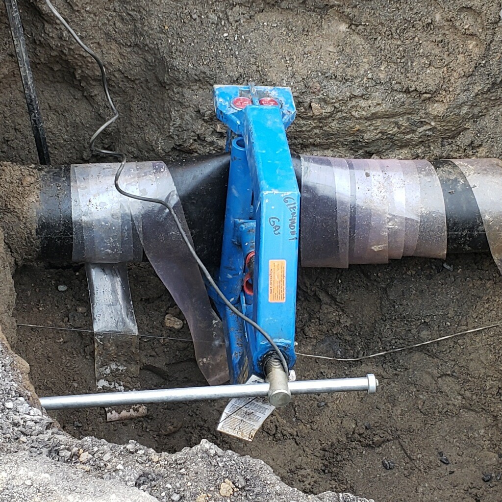 Crews seal gas leak that caused explosion, forced evacuations in Albany