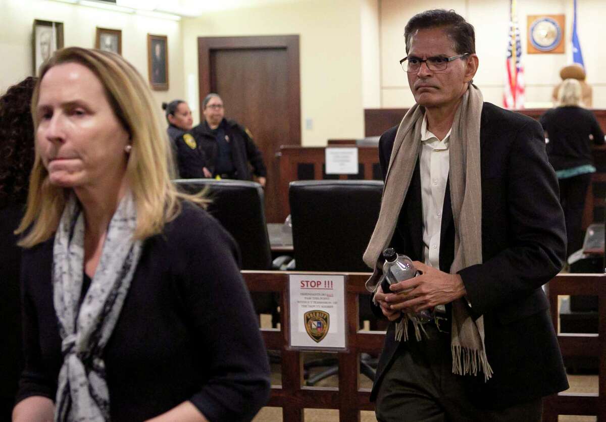 Judge declares a mistrial after Bexar County jury deadlocks in trial of ...