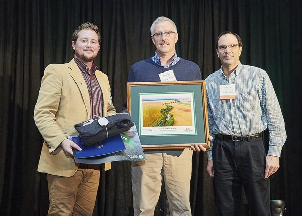 Local farmers win conservation awards